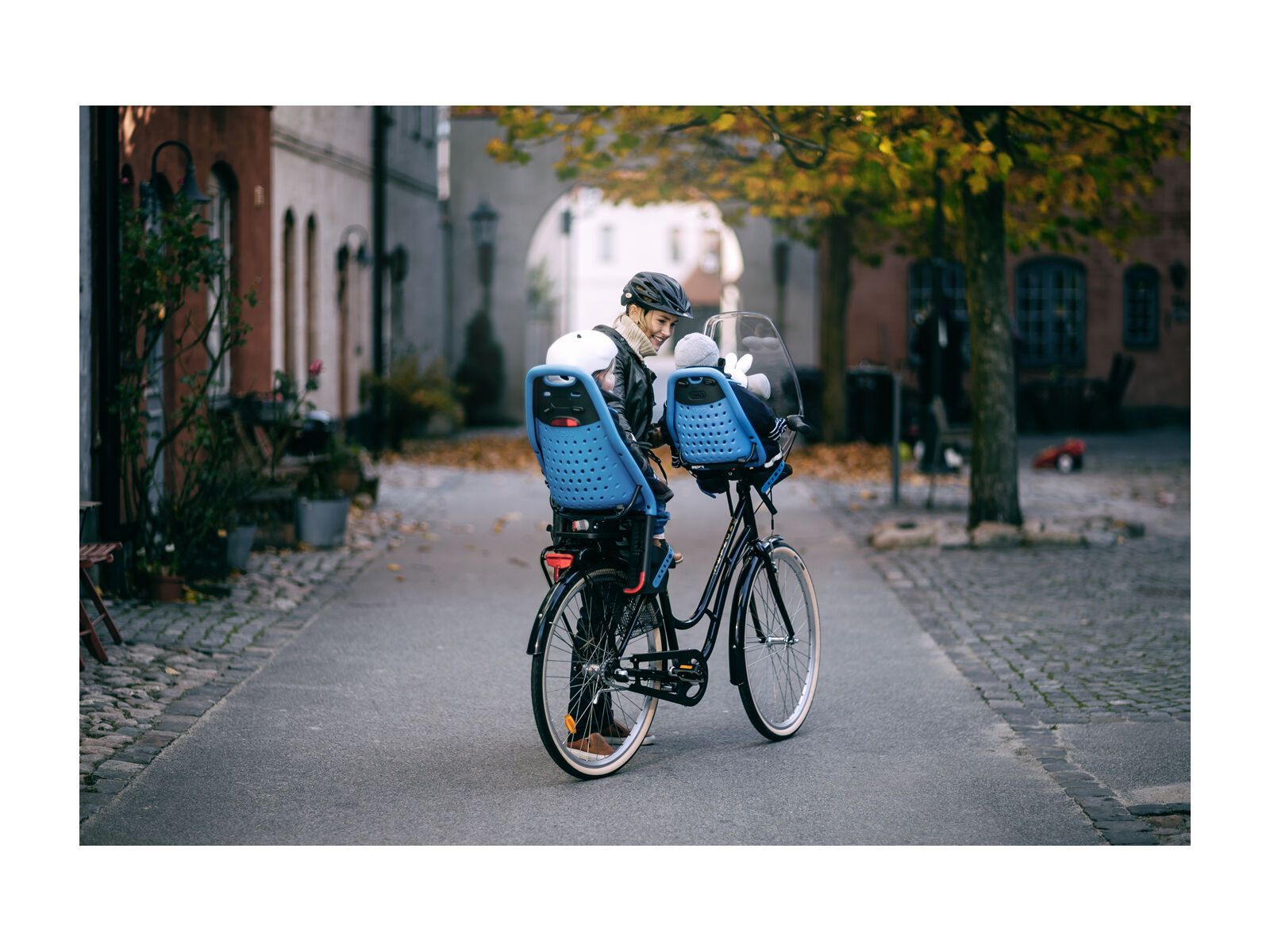 Thule Yepp Mini, blue | BIKER-BOARDER.DE