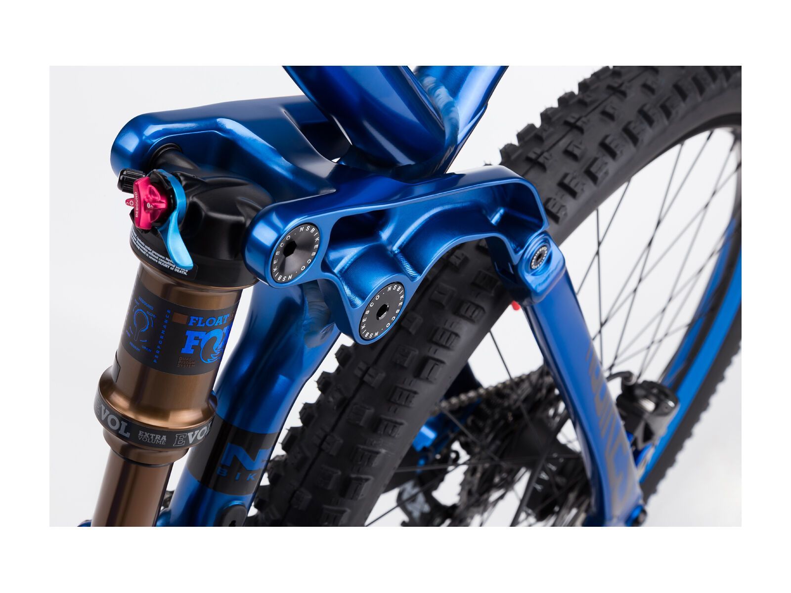 NS Bikes Snabb 130 Plus 2, trans blue | BIKER-BOARDER.DE